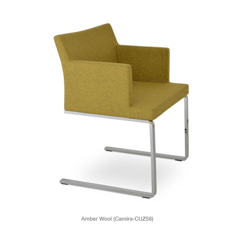 sohoConcept Soho Flat Arm Chair Fabric